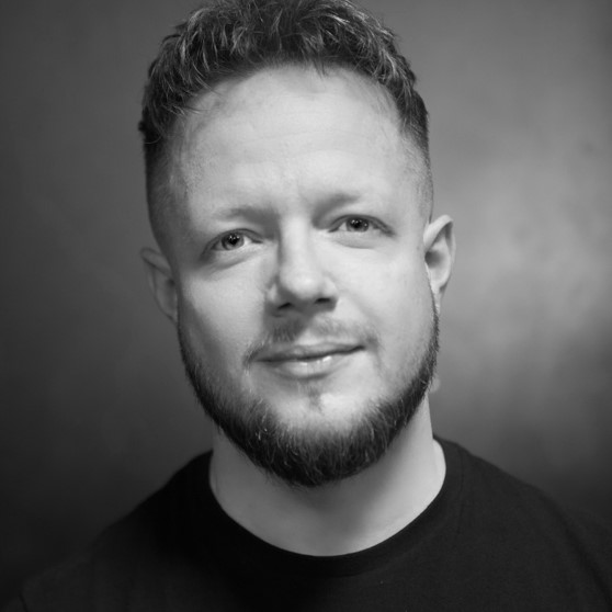 DANIEL PARKER (Nicely Nicely Johnson) - Cardiff Open Air Theatre Festival