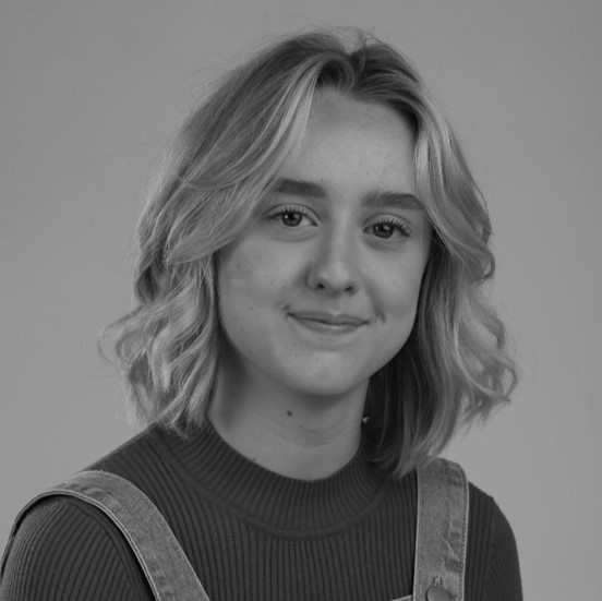EMILY JONES (Hot Box Janice) - Cardiff Open Air Theatre Festival